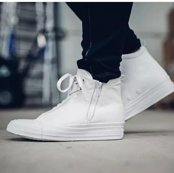 Converse | Shoes | Nwt Converse White Leather Mid Top Wedge Sneakers ...